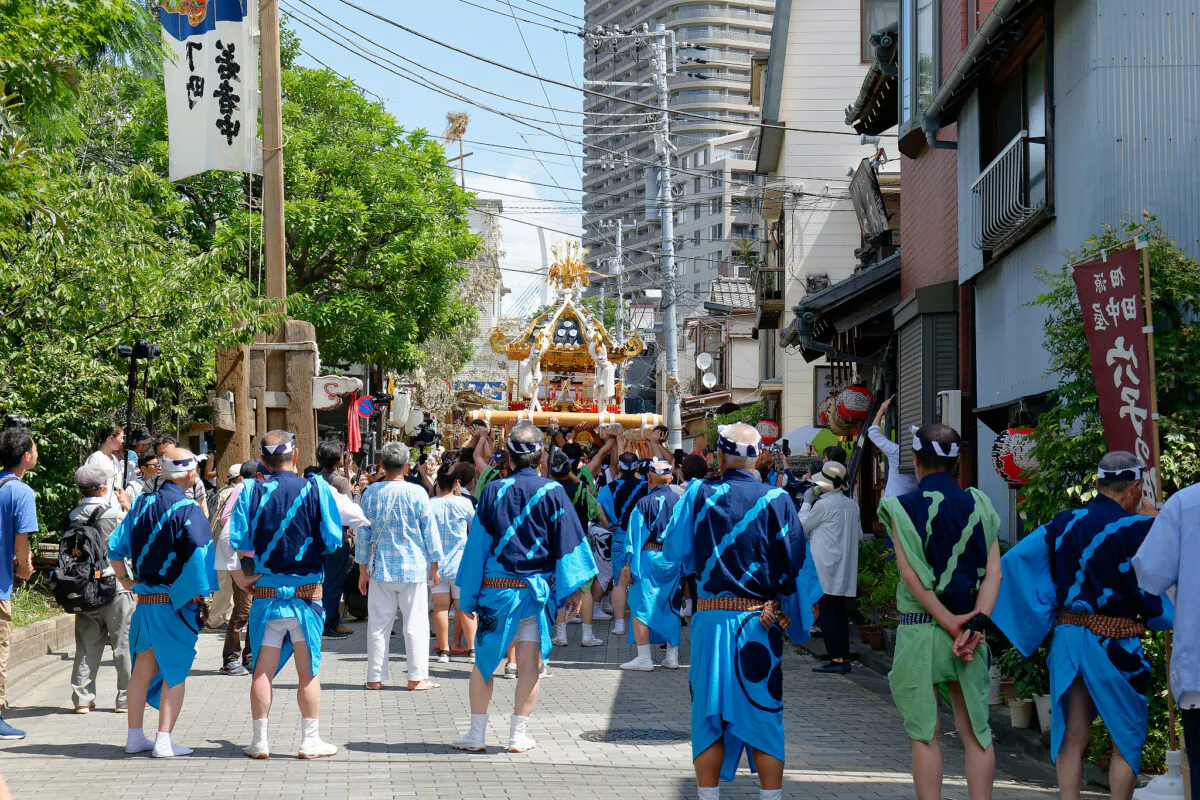 3年に1度の本祭り！新旧が交差する舞台で繰り広げられる「東京佃・住吉神社」の例祭をレポート｜株式会社オマツリジャパン
